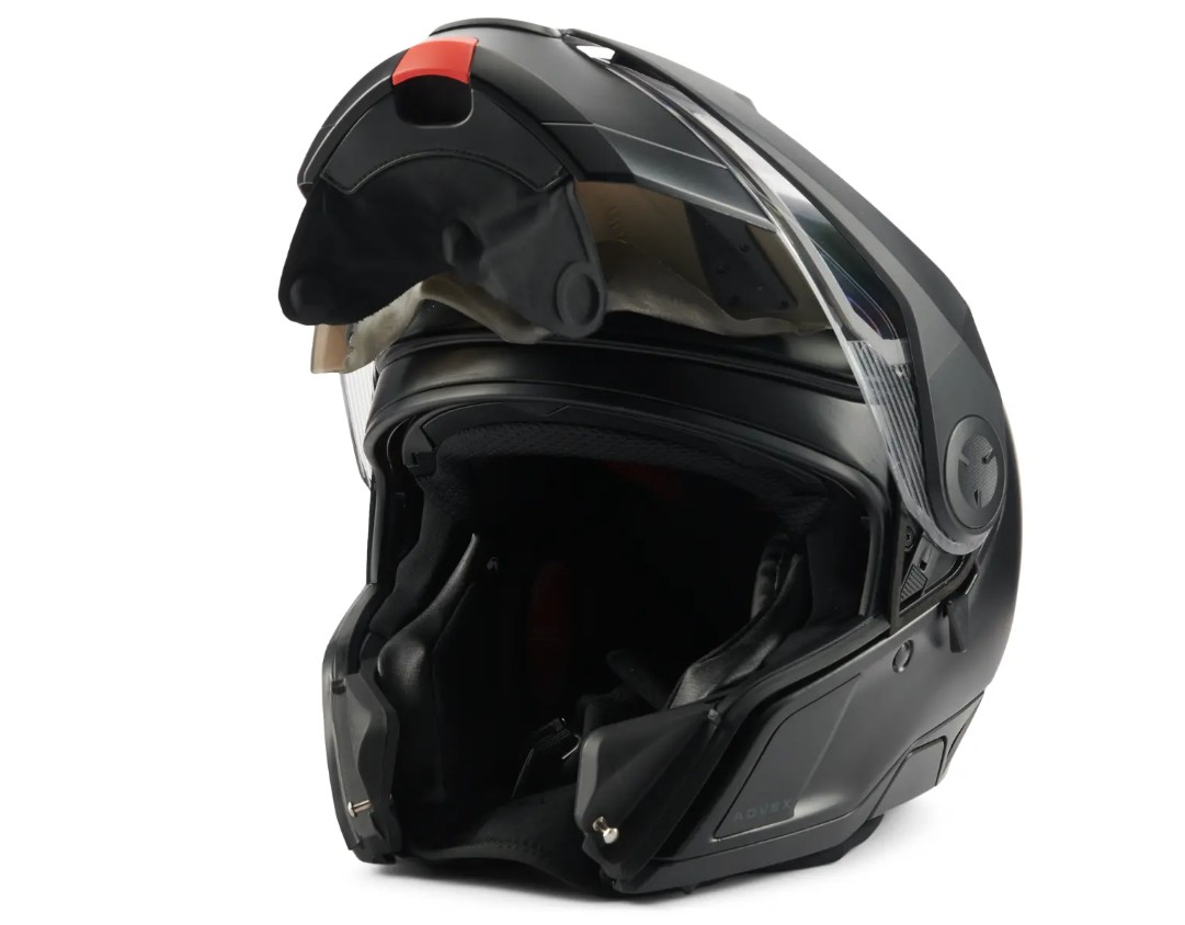 Advex Sport Heated Helmet with Electric Visor - CykeloMotor